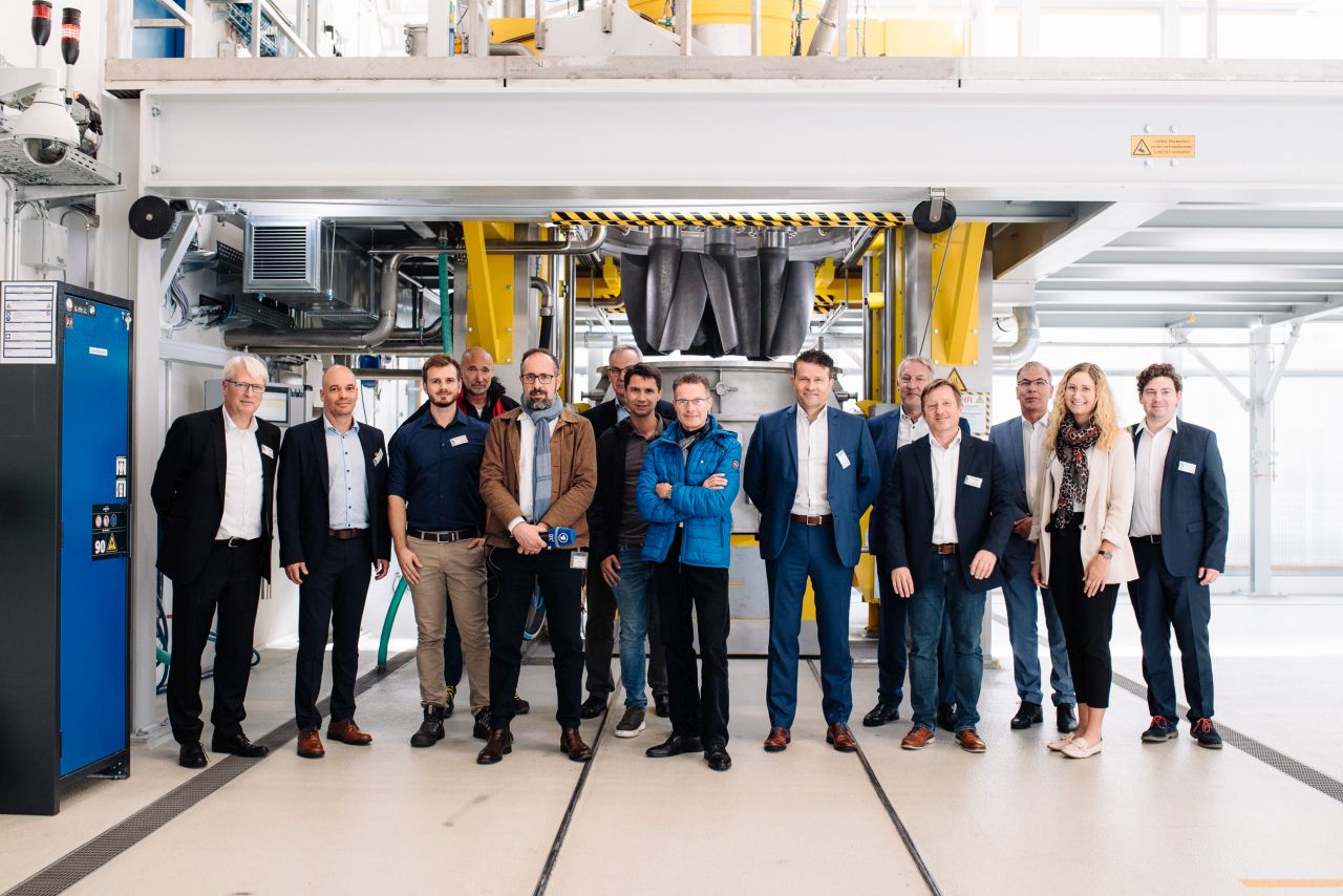 Einer der modernsten Standorte für Raketenantriebe weltweit: Bayern ...